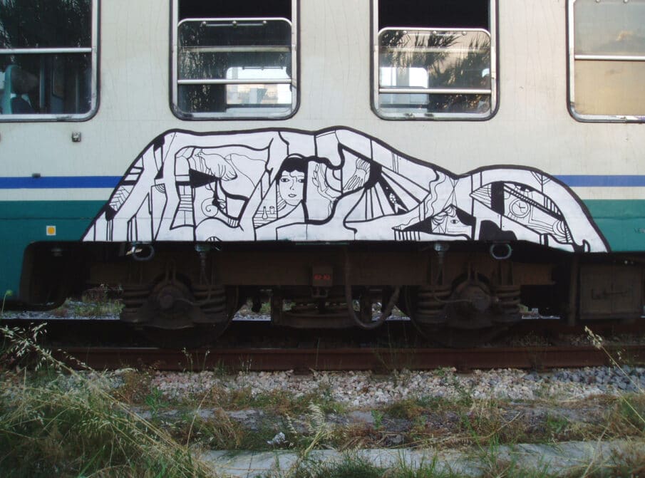 ARIS: FLUID SILHOUETTES | URBANPRESENTS