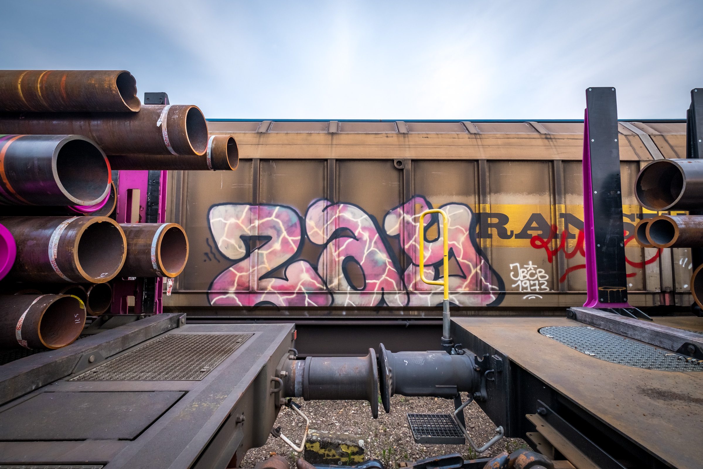 Freight Train Graffiti, Düsseldorf-Hamm | URBANPRESENTS